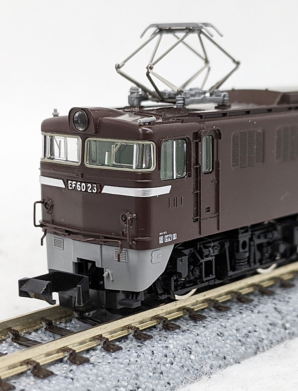 [公式]鉄道模型(9121国鉄 EF60 0形 電気機関車 (2次形・茶色))商品詳細｜TOMIX(トミックス)｜ホビーランドぽち