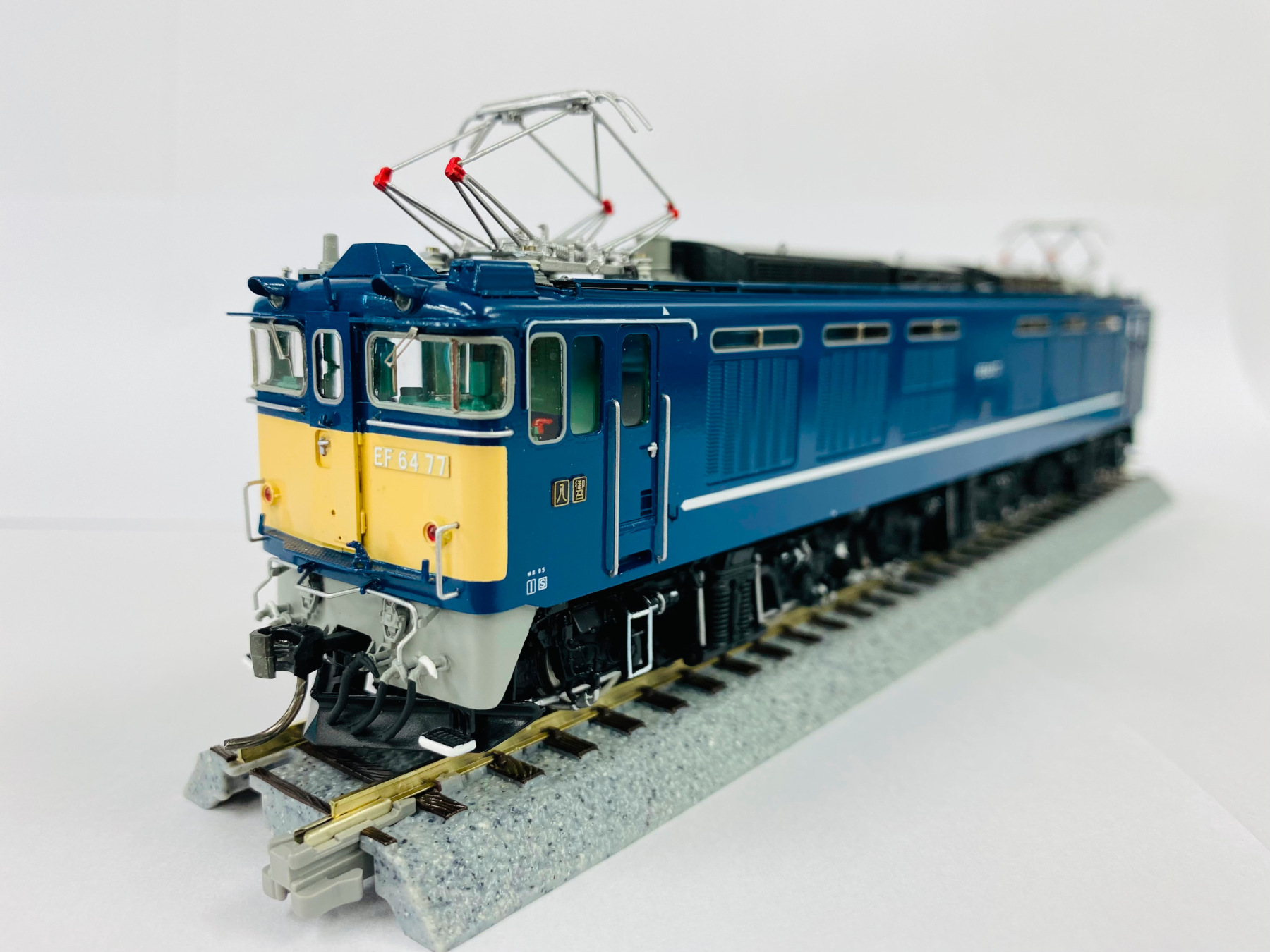 [公式]鉄道模型(国鉄 EF64-0 77号機 お召)商品詳細｜ムサシノモデル｜ホビーランドぽち