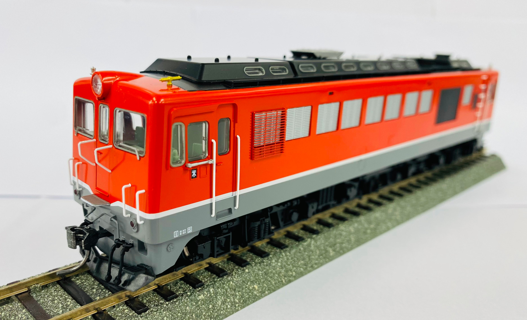[公式]鉄道模型(HO-240国鉄 DF50形 ディーゼル機関車 (後期型朱色) プレステージモデル))商品詳細｜TOMIX(トミックス)｜ホビーランドぽち